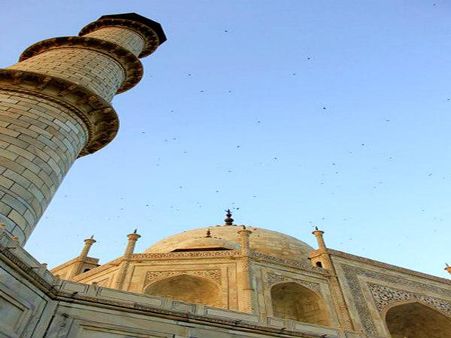 50 Different Views of Taj Mahal! - Nativeplanet