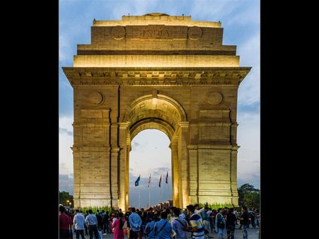 Visit These Indian Monuments That Strikingly Resemble International ...