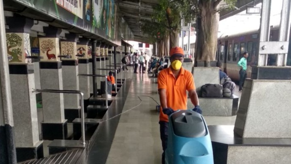 बल्हारशाह जंक्शन पर क्यों रुकती हैं दक्षिण जाने वाली सभी ट्रेनें? जानिए ...