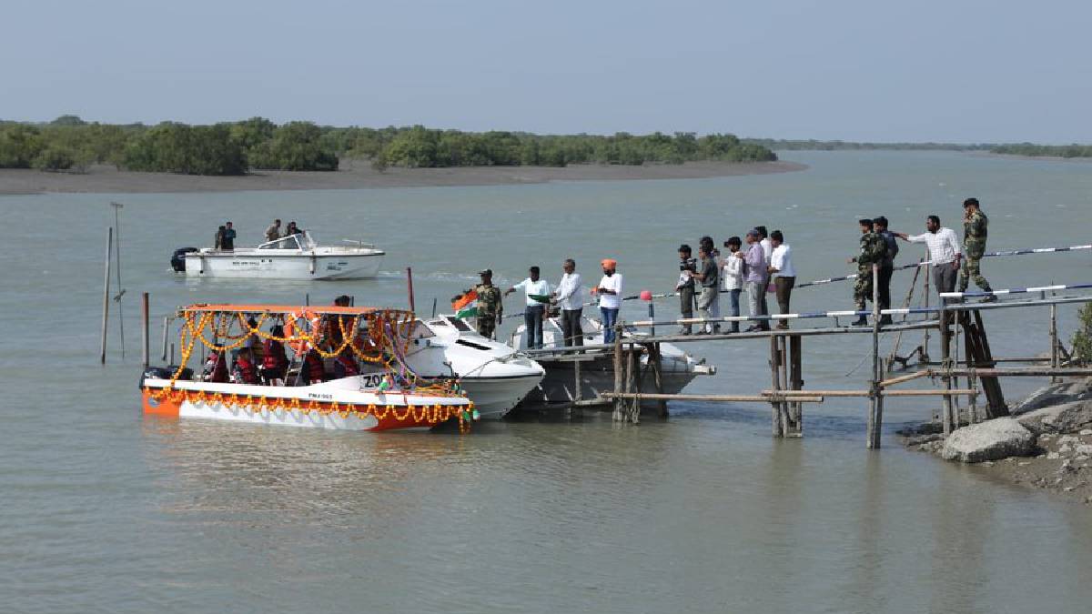 गुजरात में समुद्र के रास्ते देख कर आएं पाकिस्तान की सीमा, खोला गया ...