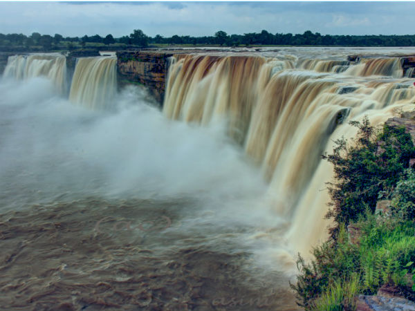 All About India's Widest Waterfall – The Chitrakoot Falls - Nativeplanet