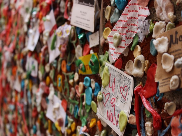 The Gum Wall, Seattle, Washington Information, History And Interesting ...