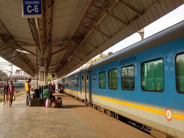 IRCTC Running Special Trains On Holi To Ease Travel Rush, Know the List ...