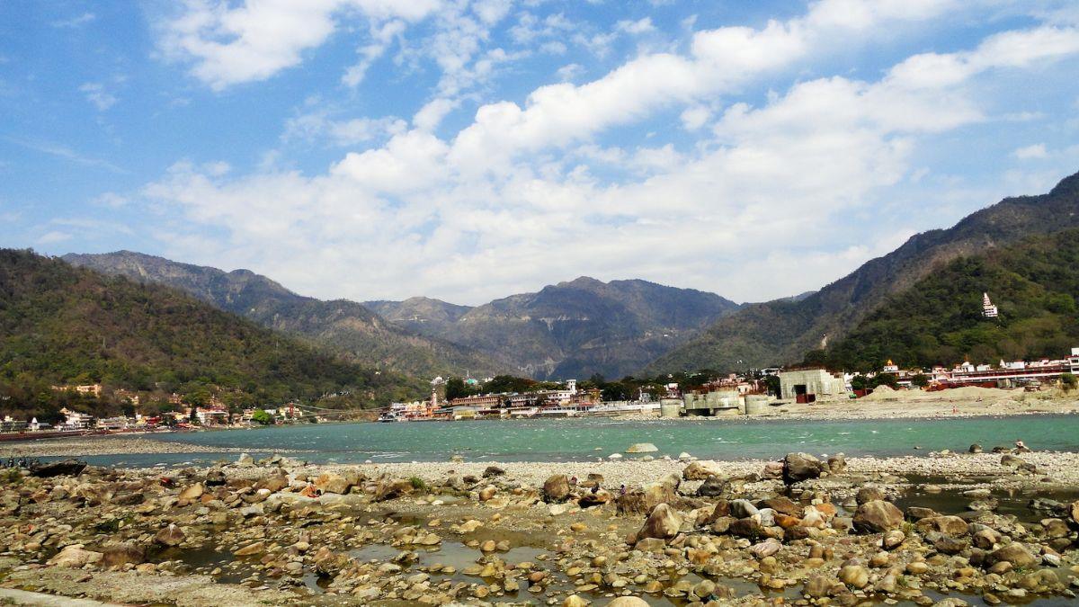 White-Water Wonders: Dive into the Exciting World of River Rafting in ...