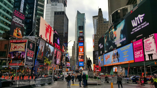 Lesser known facts about Times Square - Nativeplanet