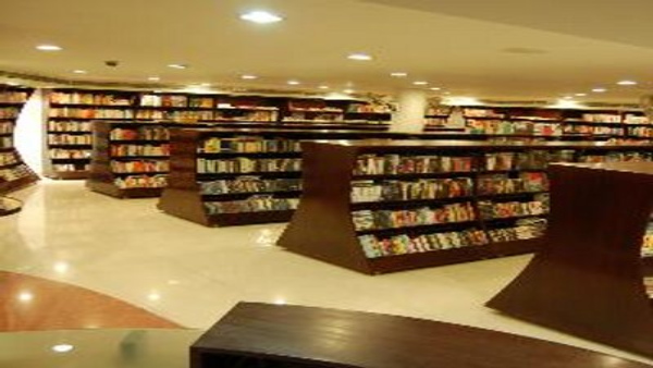 Best bookstores in Chennai where you can tied up with books - Nativeplanet