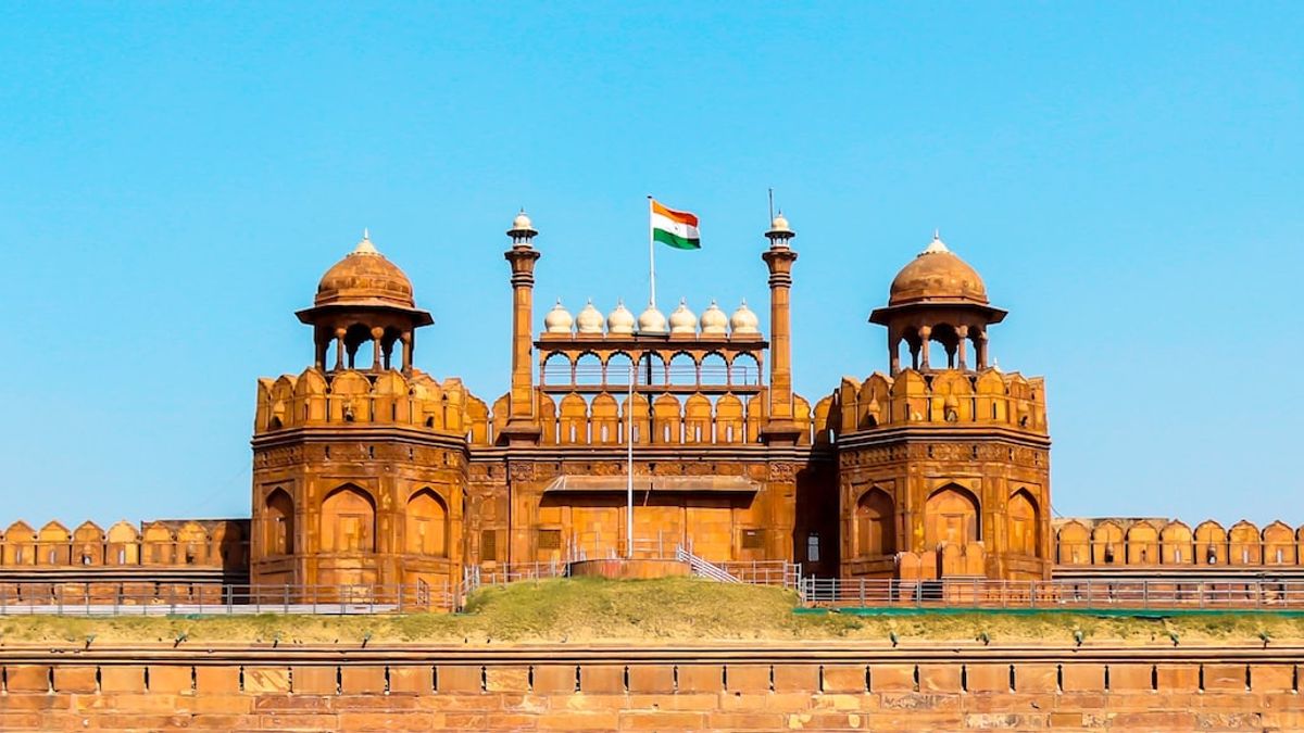 The Red Fort: The Powerhouse of the Mughal Empire - Nativeplanet