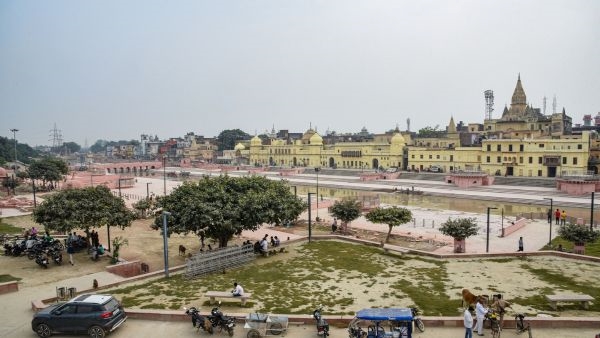 Ayodhya Shines with World's Largest Solar Street Lights, Making ...