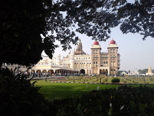 A Day Trip from Bangalore; Mysore Palace and Srirangapatna ...