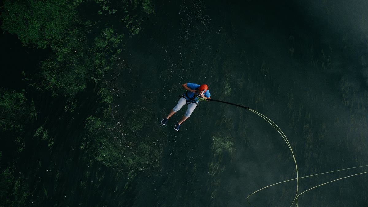 Basic Things To Know And Tips For Your First Bungee Jumping In India ...