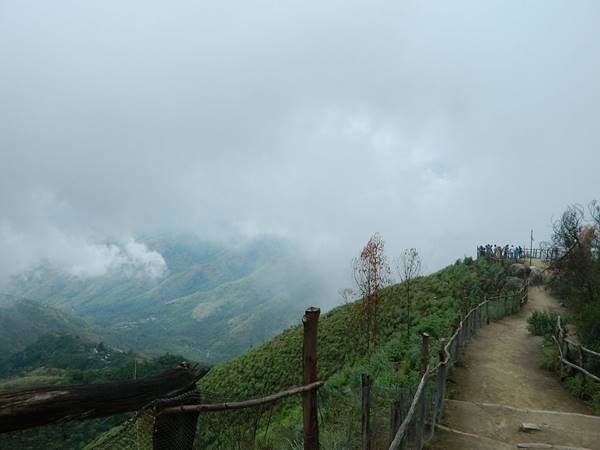 Know Munnar Top Station and Echo Point- History, Attractions ...