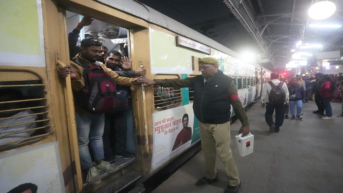 Kerala Train Update:The Coach Composition Revised In Selected Express ...