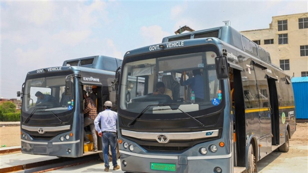 இந்தியாவின் அனைத்து மாநிலங்கள் மற்றும் யூனியன் பிரதேசங்களில் மின்சார ...